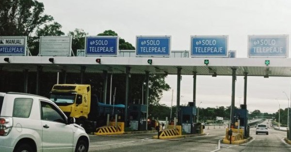 ¿Cómo usar y abonar peaje siendo turista extranjero? | Playa Escondida